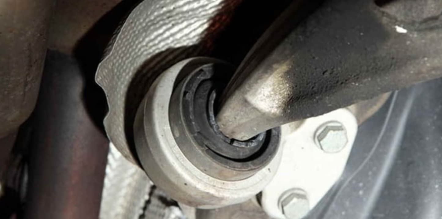 Fungsi Bushing Mobil Dan Apa Yang Terjadi Jika Rusak - Rotary Auto