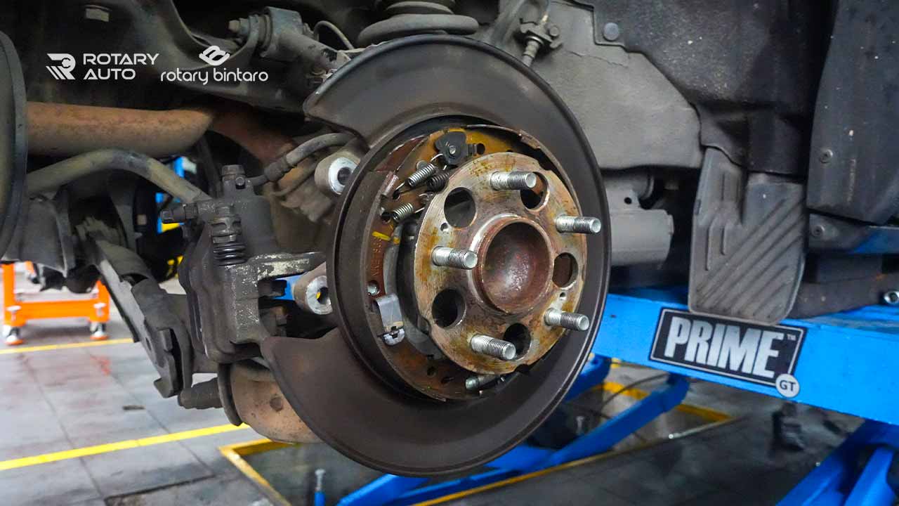 Yuk, Pahami Cara Kerja Rem Mobil Biar Aman di Jalan! - Rotary Auto