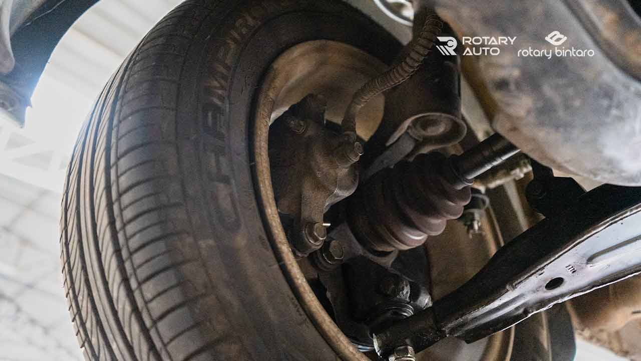 Suara Aneh di Kolong Mobil? Bisa Jadi Bearing Mobil Bunyi! - Rotary Auto