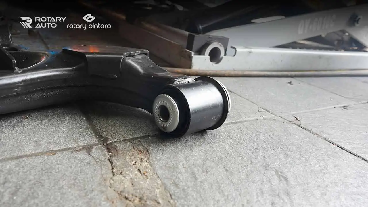 Ketahui Kenapa Bushing Arm Mobil Mudah Rusak - Rotary Auto